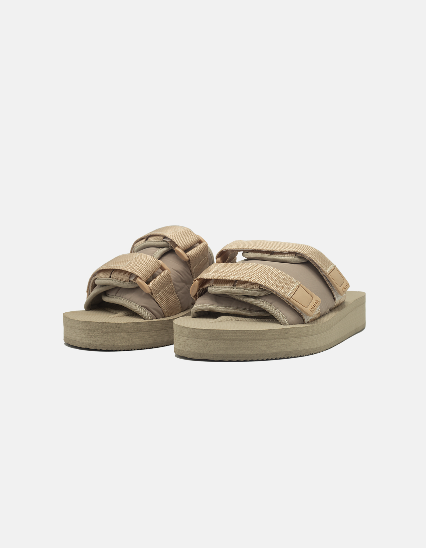 Buy the NBDA Technical slides V11 in Bone on Garmspot.com